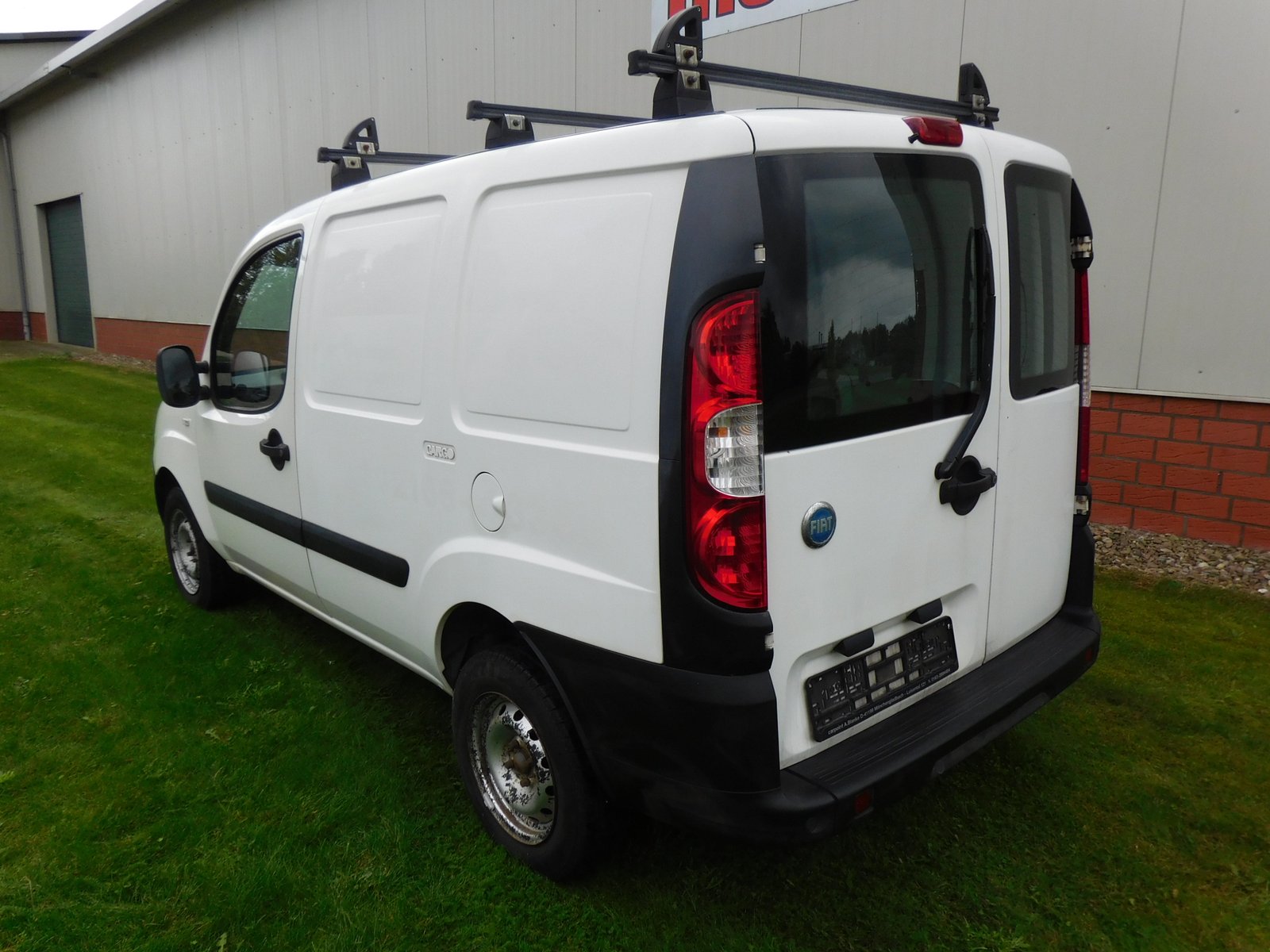 Fiat Doblo Cargo 1.3 JTD Transporter/Kastenwagen SX, FIN ...